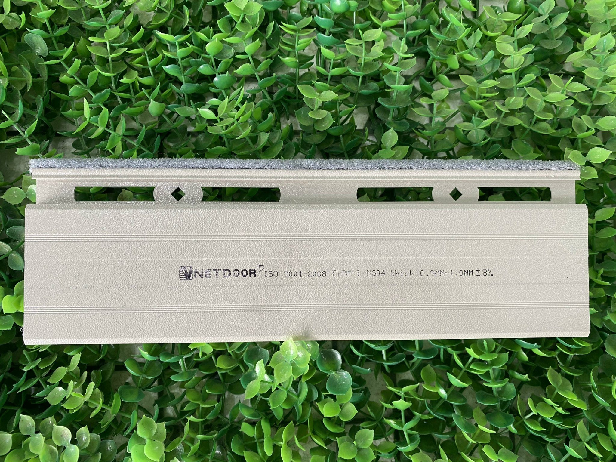 Cửa Cuốn Khe Thoáng NS04